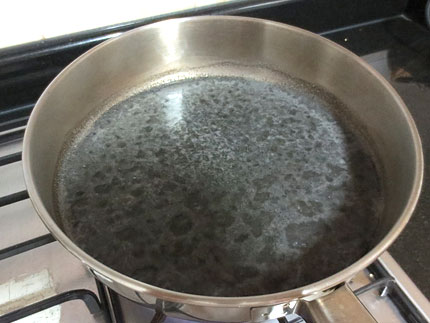 Nourishing Black Sesame Quinoa Porridge | The Conscious Life